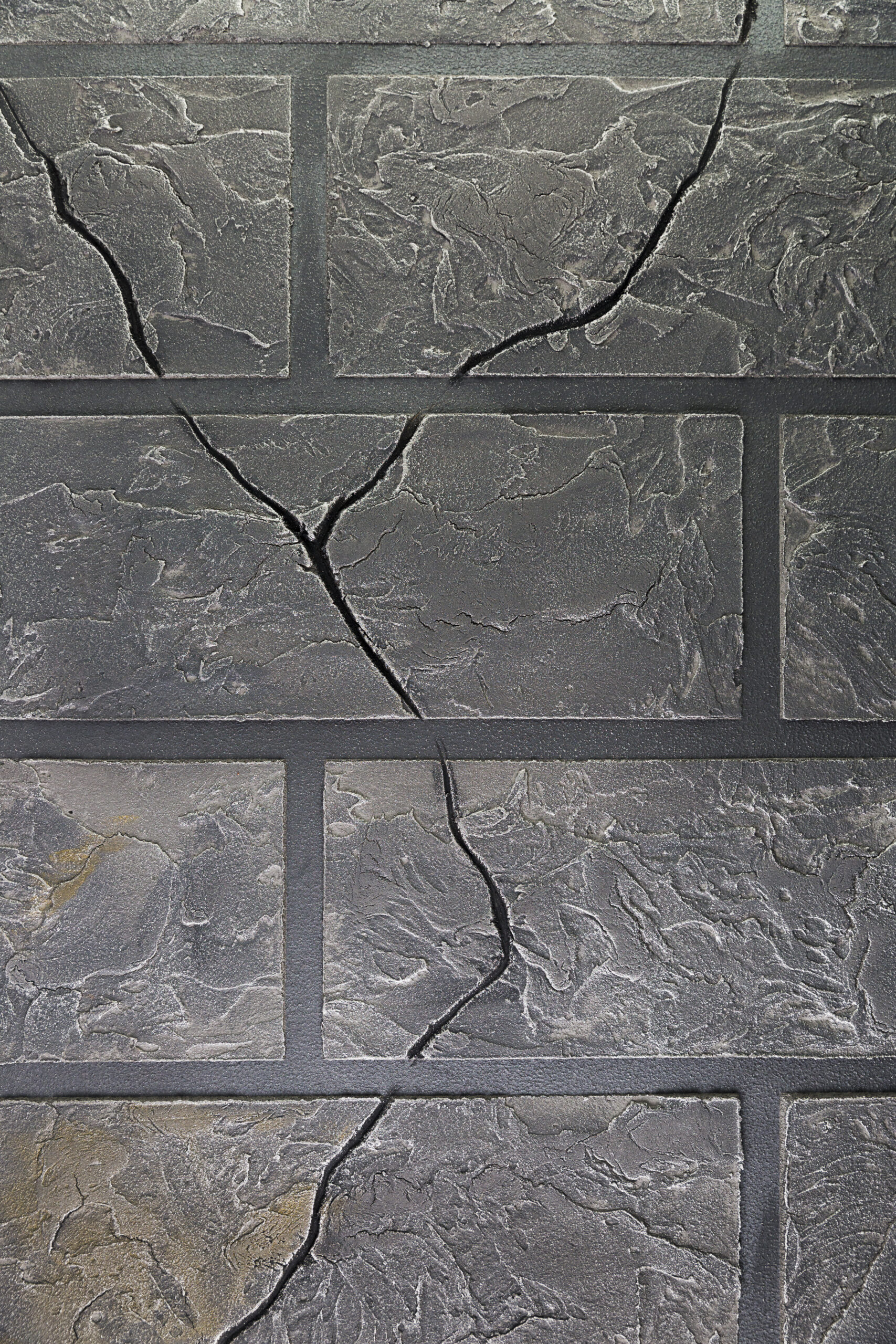 Why Your New Tiles Keep Cracking, And What's Probably Going Wrong ...